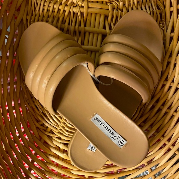 Forever Link | Shoes | Forever Link Sandals Size 8 Caramel | Poshmark